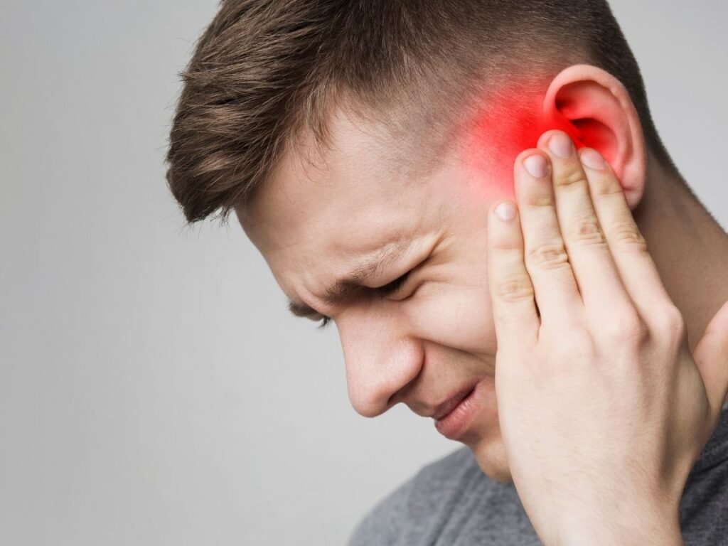 Dr. Evandro Maccarini | O que é otite externa? Quais são suas causas ...